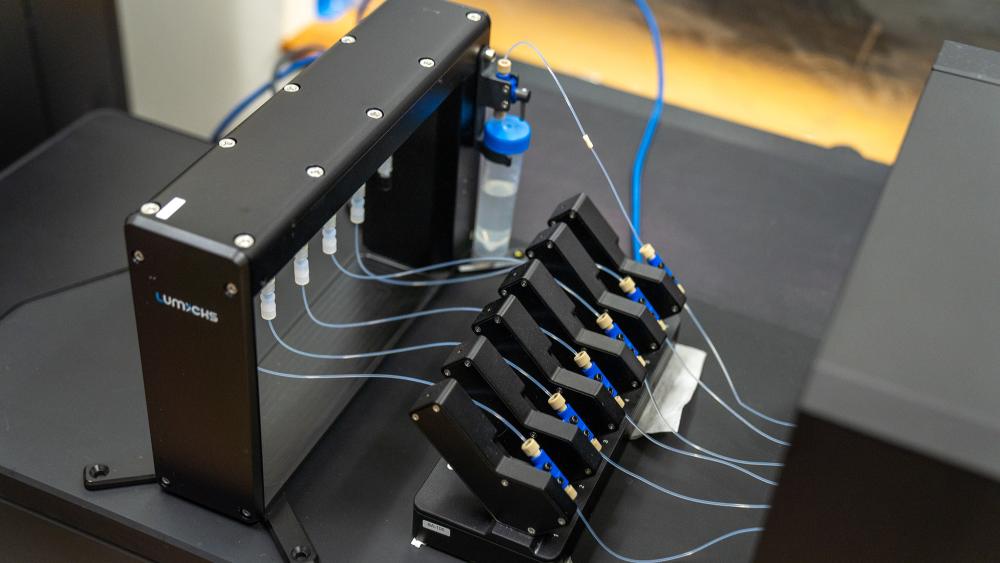 Single-Molecule Biophysics | MCB Light Microscopy Imaging Facility